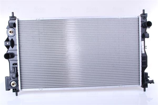 Radiateur moteur NISSENS 61707 au meilleur prix - Oscaro