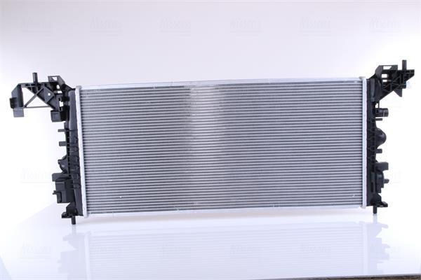 Radiateur moteur NISSENS 630797 au meilleur prix - Oscaro