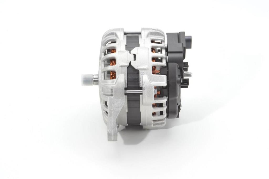 Alternador BOSCH F 000 BL0 7N9 al mejor precio - Oscaro