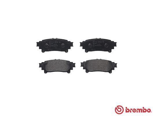 Jeu de 4 plaquettes de frein BREMBO P 83 152 au meilleur prix - Oscaro