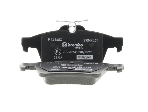 Jeu de 4 plaquettes de frein BREMBO P 24 148X au meilleur prix - Oscaro