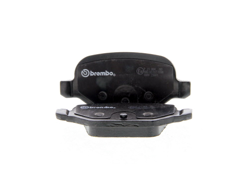 Jeu de 4 plaquettes de frein BREMBO P 23 064 au meilleur prix - Oscaro