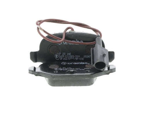 Jeu de 4 plaquettes de frein BREMBO P 23 146 au meilleur prix - Oscaro