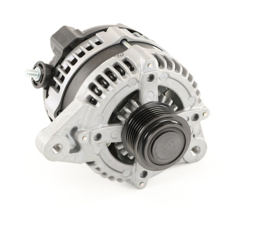 Alternateur DENSO DAN1102 au meilleur prix - Oscaro