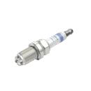 Jeu de 4 bougies d'allumage BOSCH 0 242 232 802 au meilleur prix - Oscaro